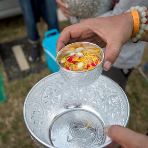 หลิว เต๋อหัว อวยพรวันสงกรานต์ แชร์บรรยากาศม่วนจอยสาดน้ำ น่ารักสุดก็คนนี้