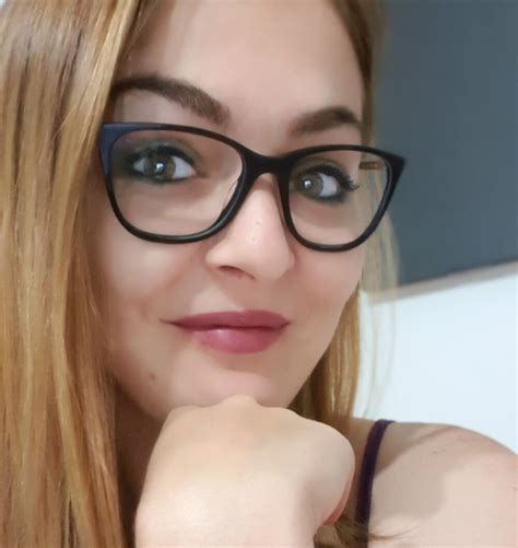 Miss Elisheva Cam Model Free Live Sex Show And Chat Stripchat