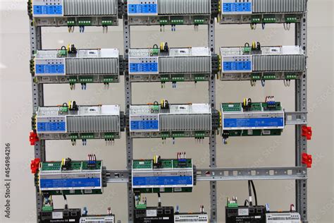 Automation For Lighting Control Dimming Leak Localization Control Of Thermal Heads In An