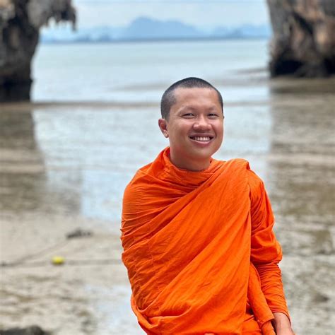 ແອໂຣລາວ Aerolaos Added A New Photo ແອໂຣລາວ Aerolaos