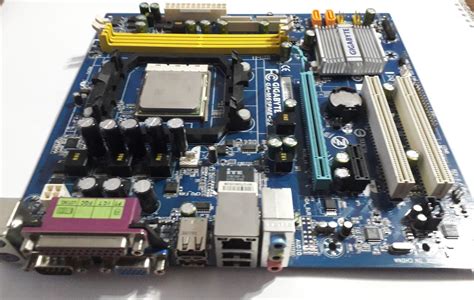 Gigabyte Ga-m61pme-s2