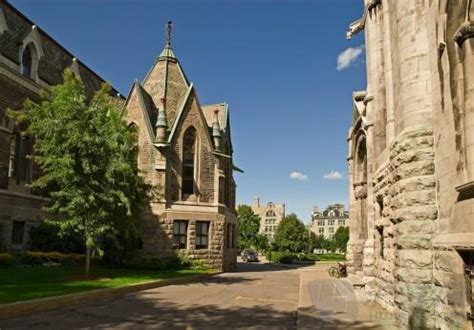 康乃狄格大学图册 360百科