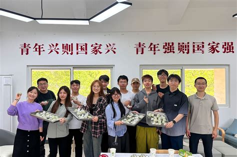 春意盎然青团飘香 材料工程学院顺利开展包青团活动 材料工程学院