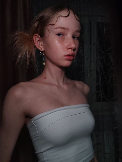 Пин от пользователя Ben на доске Collar Boneneck в 2025 г Нормальные