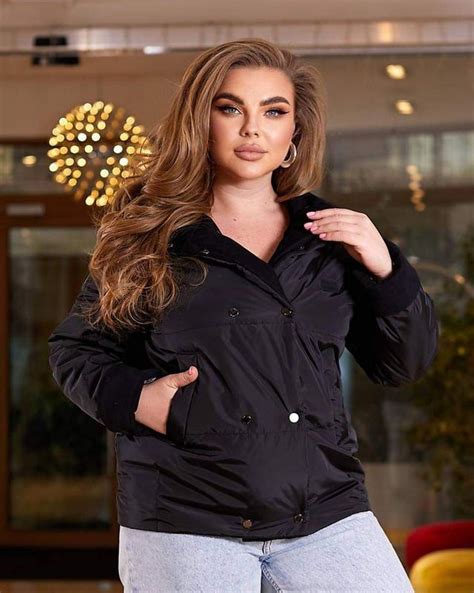 Куртка деми — ціна 1350 грн у каталозі Куртки Купити жіночі речі за доступною ціною на Шафі