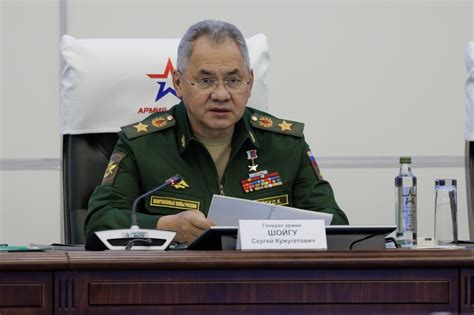 Шойгу заявил что США на Украине пытаются добиться стратегического истощения России