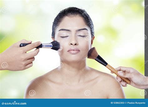Model Apply Makeup By Her Assistant Stock Image Image Of Beautiful