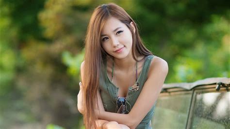 Korean Girls For Your Desktop Hot Pictures Collection