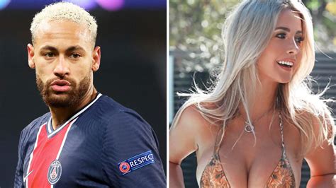 Neymar To Face Brazilian Prosecutors Over Rumoured NYE Party Yahoo Sport