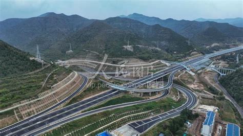 山东：济青中线济潍段正式通车 人民图片网