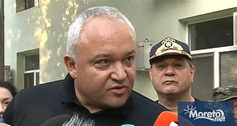 Демерджиев Има съмнения за полицаи замесени в трафик на мигранти