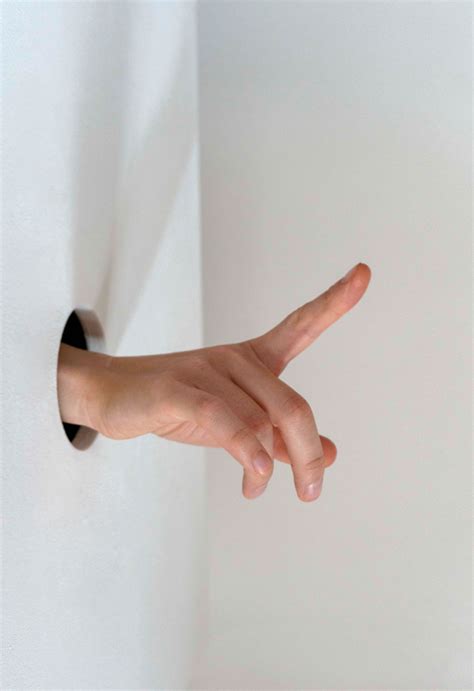 Art Of Senses 1 Online Tactile Exploration With Ludmila Rodrigues