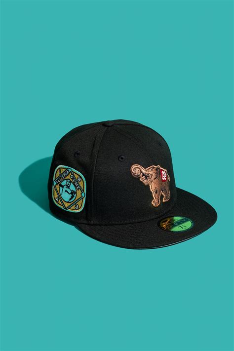 New Era Protector Philadelphia Athletics Fitted Hat Blackmetallic