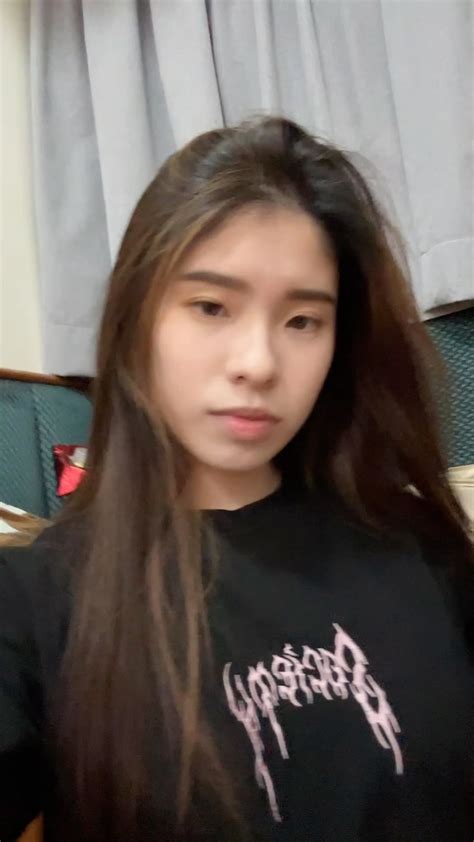 与妹妹跳广场舞的第一个reels 👯‍♀️ 跳舞 姐妹 𝐘𝐕𝐎𝐍𝐄 ｜𝐒𝐎𝐌𝟏高级合伙人｜𝐌𝐢𝐧𝐬面膜 ｜𝐒𝐎𝐒𝐌｜𝐏𝐎𝐂𝐊𝐄𝐓 𝐂𝐎𝐂𝐎🍫 Dj57 · 习惯黑暗的人见到光会躲