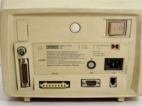 Digital Equipment Corp Vt220 Dec Terminal Display