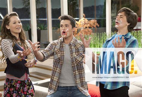 Spencer Boldman And Kelli Berglund Spencer Boldman And Kelli Berglund