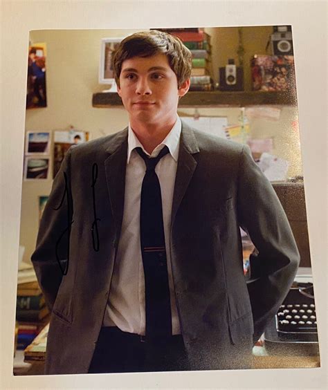 Logan Lerman Perks Of Being A Wallflower Kiss