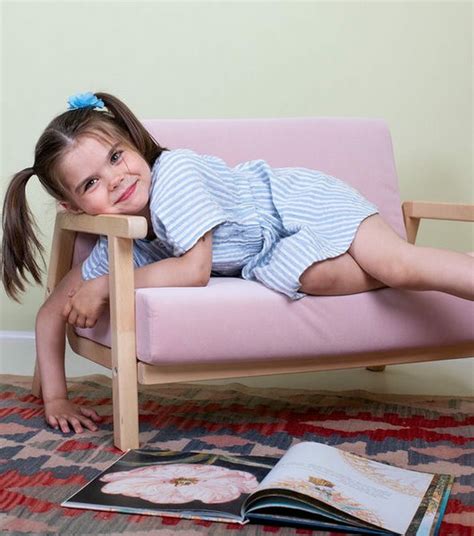 Центр уединения рекомендован к организации во всех группах детского сада