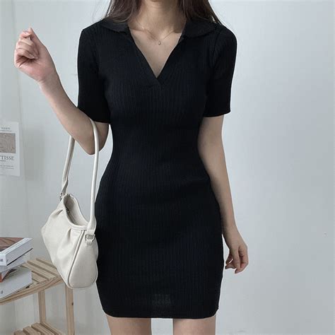 피치콩 슬림핏 타이트 브이카라 미니 반팔골지원피스