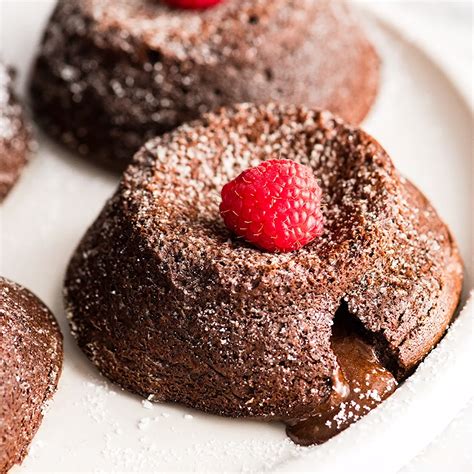 Giant Chocolate Molten Lava Cake Recipe