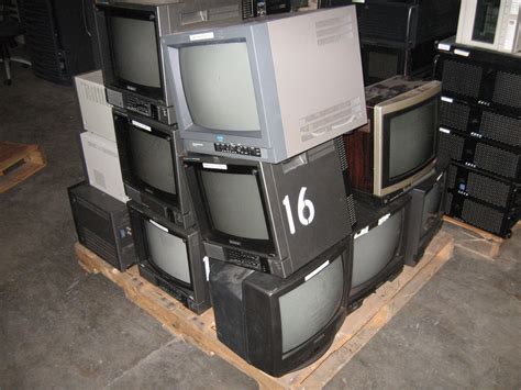 monitor mayhem choosing the best crt tv monitor for retro gaming absolute gamer