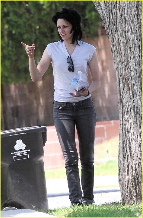 Kristen Stewart Is White Shirt Sassy Photo Photo Gallery Just Jared Jr