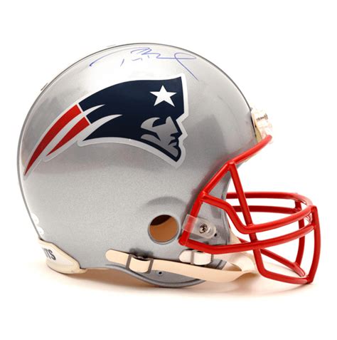 Tom Brady Casco Firmado New England Patriots Legadodeldeporte