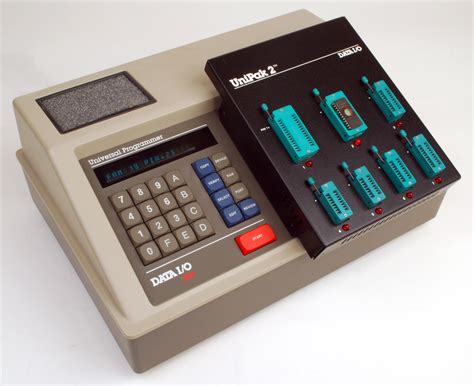 data i o model 29b universal programmer with a unipak 2 greger wikstrand