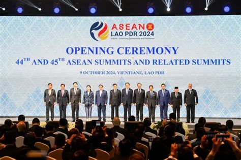 ၂၀၂၄ ခုနှစ်၊ အောက်တိုဘာ ၁၄ ရက် ဘီဘီစီတိုက်ရိုက်သတင်းထုတ်လွှင့်ချက် သီပေါမြို့သိမ်းတိုက်ပွဲ စစ