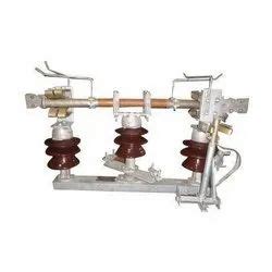 Double Break Isolator At Best Price In India