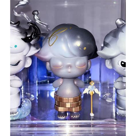 Dimoo Shadow Of Gilded Gold Figurine Limited Edition Toysez