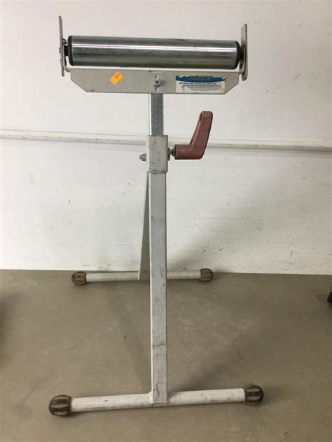 Lot Workforce Adjustable Height Roller Stand