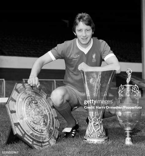 Jimmy Case Liverpool Photos And Premium High Res Pictures Getty Images