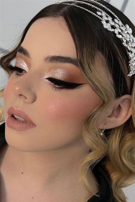 Top 5 Hot Makeup Looks You Need To Know Hot Makeup Makeup Makeup Looks