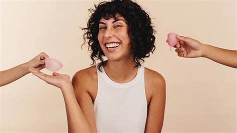 Viral Seks Saat Menstruasi Pakai Flex Menstrual Cup Begini Kata Ahli