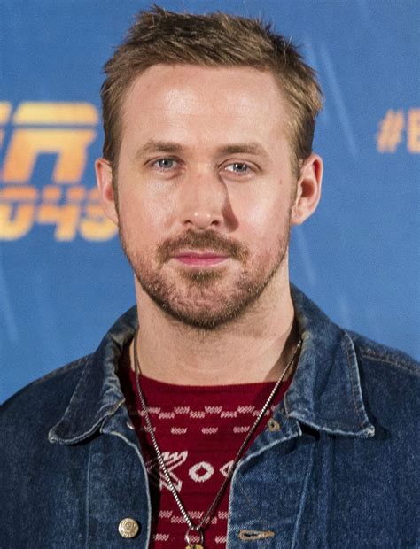 ჰოლივუდის ვარსკვლავები რომლებიც საზოგადოებას პირად ცხოვრებას უმალავენ