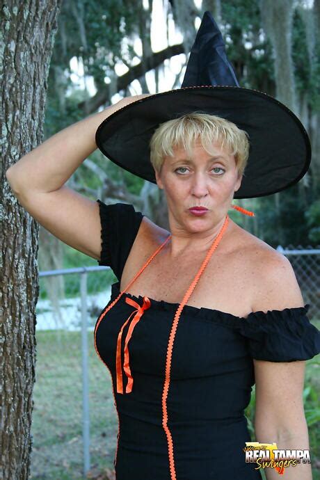 Real Tampa Swingers Tracy Lick In Dick In Pussy Scene