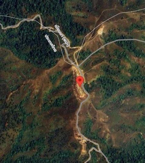 ဝ” တပ်စခန်း ၉ ခု ဖယ်ရှားရန် ပြောဆိုပြီးနောက် နယ်စပ်တွင် ထိုင်းစစ်တပ်က