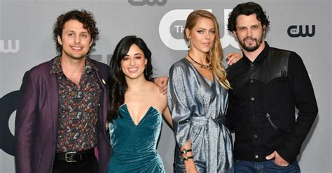 Is Roswell New Mexico A Remake Details On The Cw Show