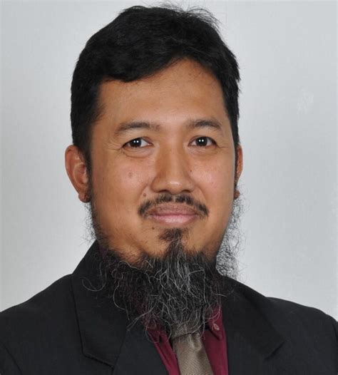 Dr Ahmad Farid Abidin