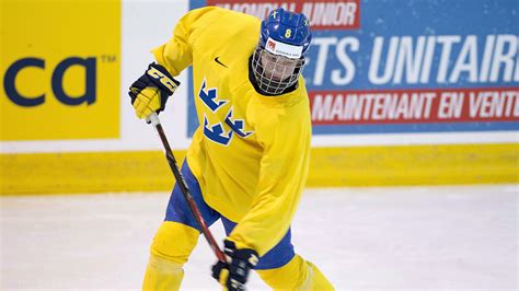 A Look At How Projected No 1 Nhl Draft Pick Rasmus Dahlin Is Playing