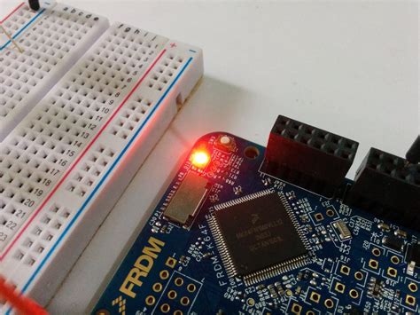 frdm k64f leds 4 steps instructables