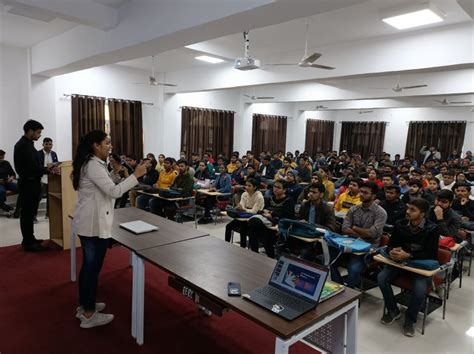 Priyanshi R On Linkedin Coding Students University