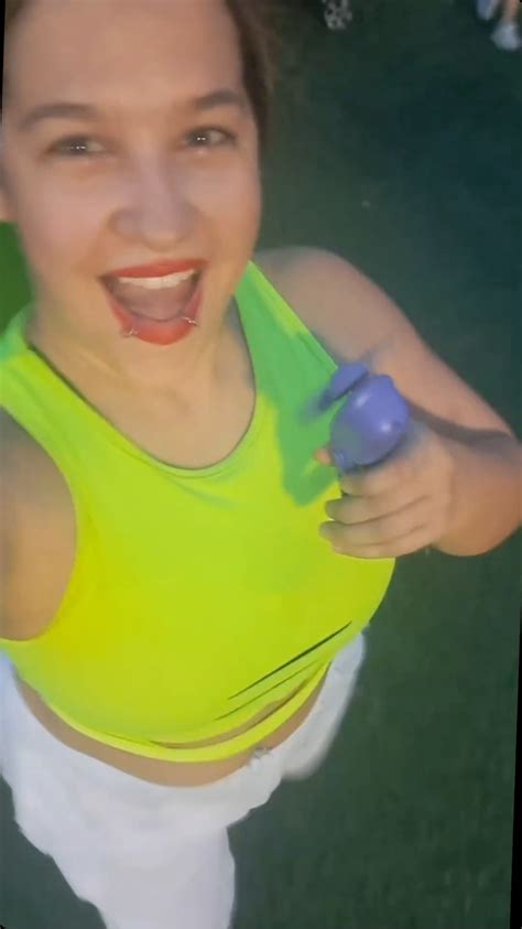 Happy Annika Rannikaevegirlbot
