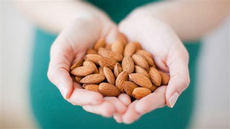 Almonds Nutrition And Health Benefits Live Science