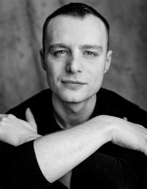 Picture Of Luke Thallon