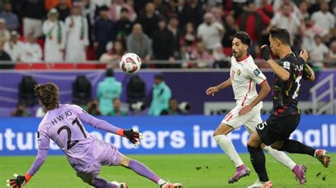 Football Five Players Who Made A Name For Themselves At Asian Cup