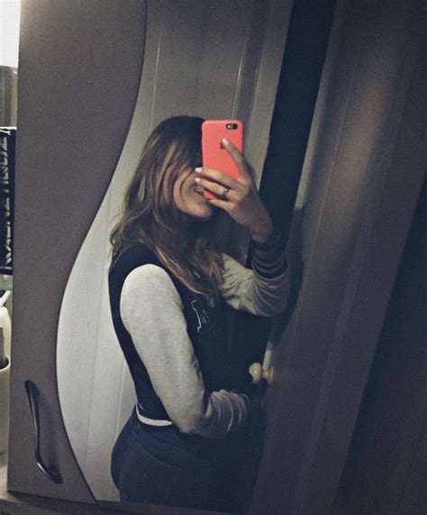 Селфи зеркало девушка Mirror Selfie Selfie Scenes