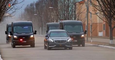 김정은 지켜주는 건 美∙日경호차 포드∙렉서스 사용