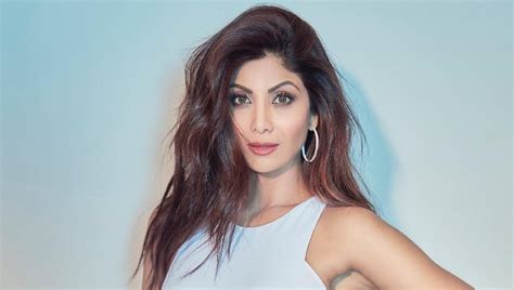 Heres Why Shilpa Shetty Swears By Tratak Meditation To Reduce Stress